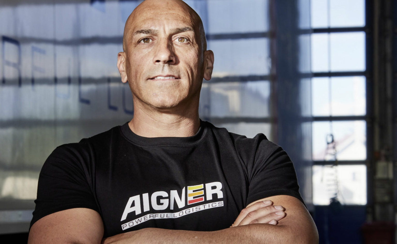 Willkommen - Aigner Powerful Logistics